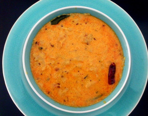 Rotli Nu Chaas Valu Shaak (Leftover Rotis in Spiced Buttermilk ...